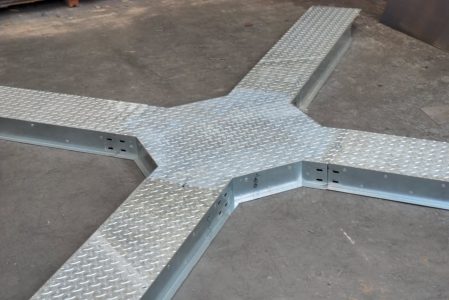 How to use steel trunking - Screeduct